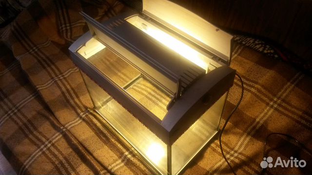 Продаю 2 аквариума:hailea F20+маленький